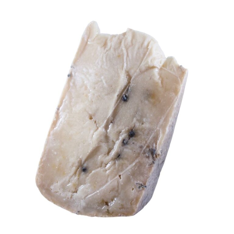 Blu dell'Orso - Formaggio Erborinato affinato con Mirtilli e Miele di ...